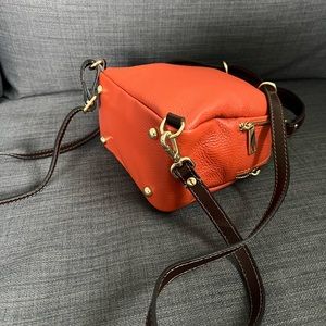Divina Firenze | Bags | Nwt Divina Firenze Small Multifunctional ...